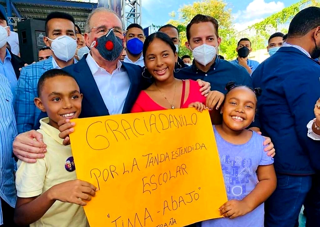 De nuevo el PLD levanta su bandera | PLD AL DIA