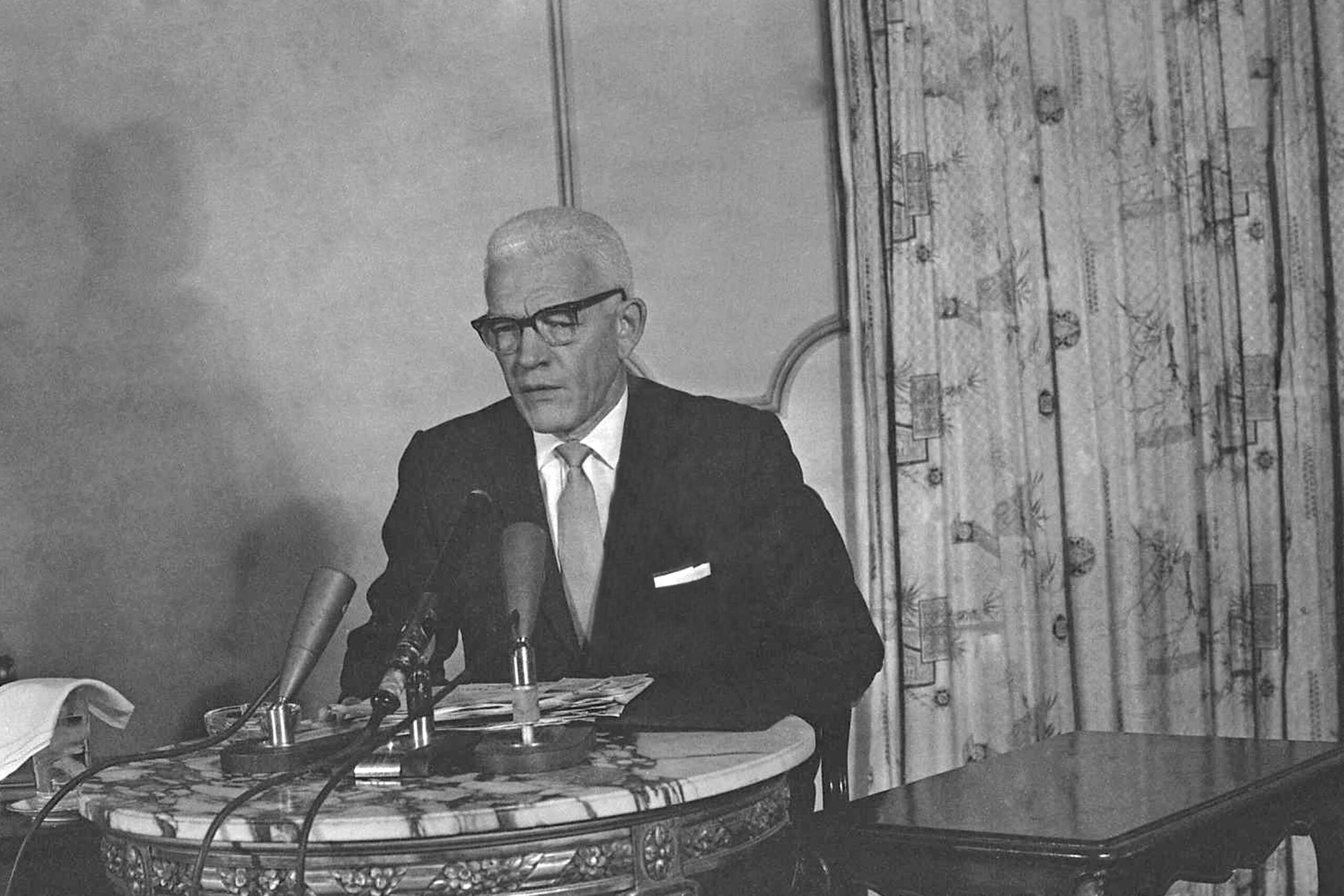 Desde la presidencia el mensaje de Juan Bosch a las madres dominicanas ...